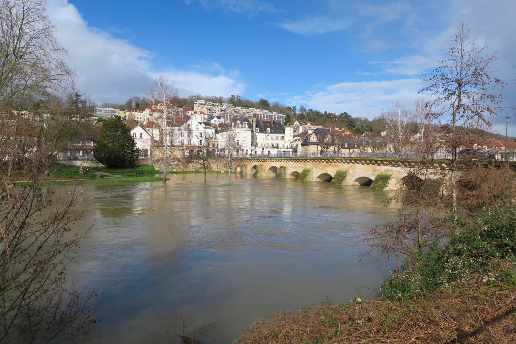 SCP Daniel MERCADAL, Karine MARTIN et Laurent ANDRE, Commissaires de ...